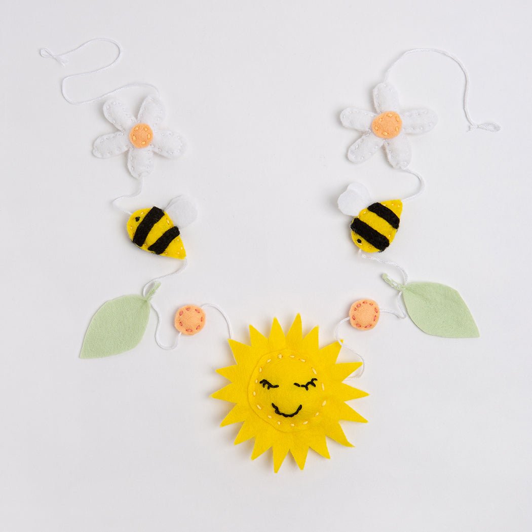 Bee Garland Felt Craft Kit– Wool Couture