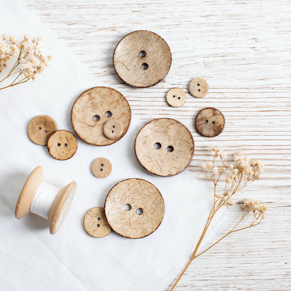 Coconut Buttons in 15mm, 20mm, 30mm and 50mm | Wool Couture