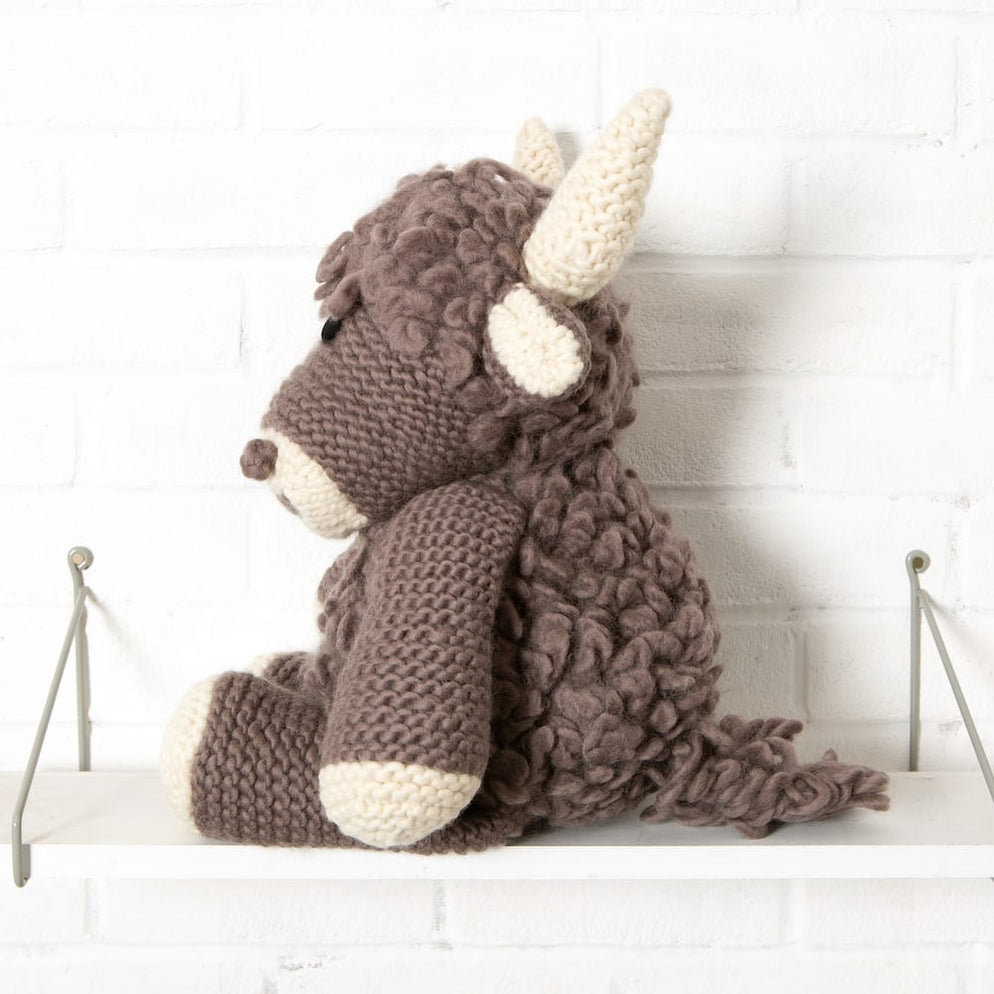 Giant Douglas the Highland Cow Knitting Kit | Wool Couture