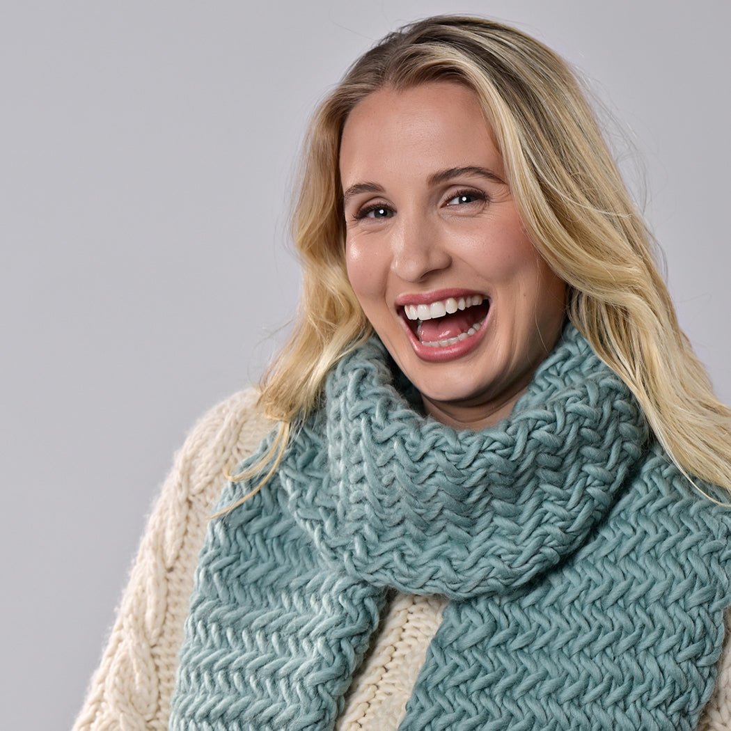 Jojo Scarf Knitting Kit - Teal | Wool Couture