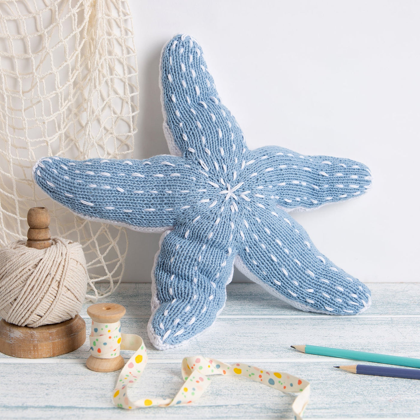 Savanna Starfish Knitting Kit | Wool Couture